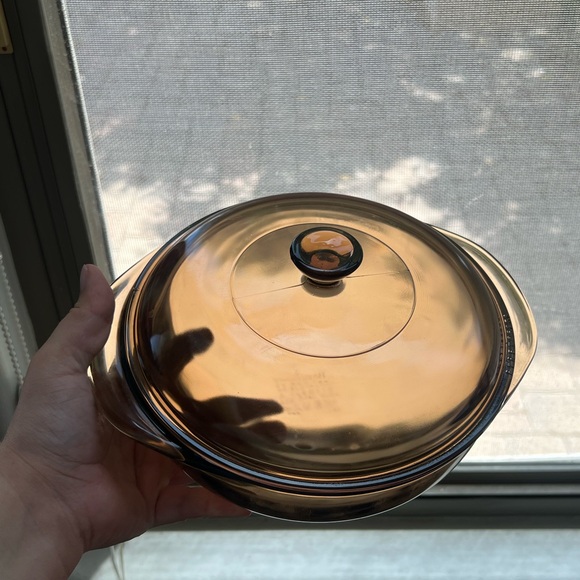 Pyrex | Kitchen | Pyrex Amber Glass Casserole Dish With Lid | Poshmark